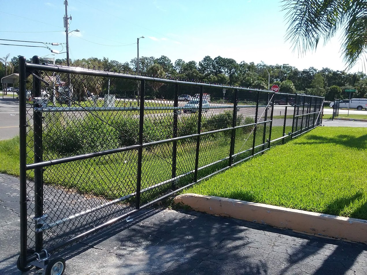 Chain-Link Fence Installation in Tampa, FL - Vilo Fence